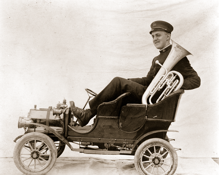1906 Mama & Baby REO - R.E. Olds Museum